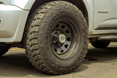 Steel Wheels And Forceum Tyres For Heavy Use | Eptyres